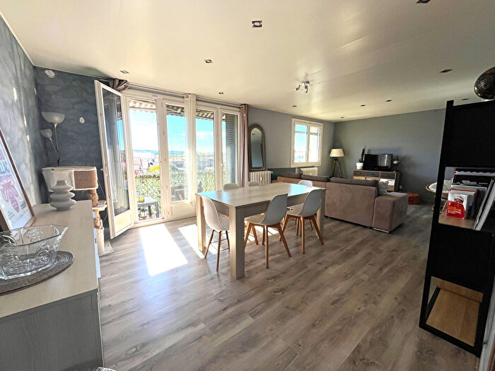 Appartement 3 pièces à vendre - Arpajon-sur-Cère