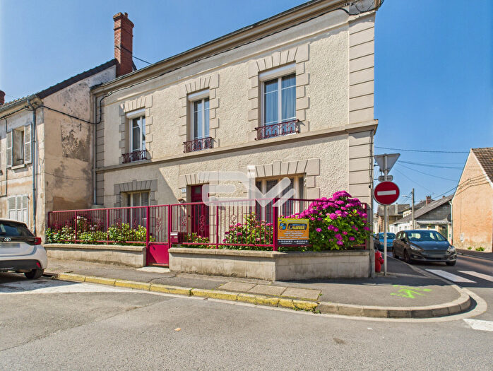 Maison à vendre - Fèreentardenois - 8 pièces - 5 chambres