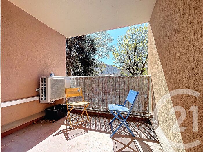 Appartement 2 pièces à Bagnols-sur-Cèze, Les Escanaux, à louer