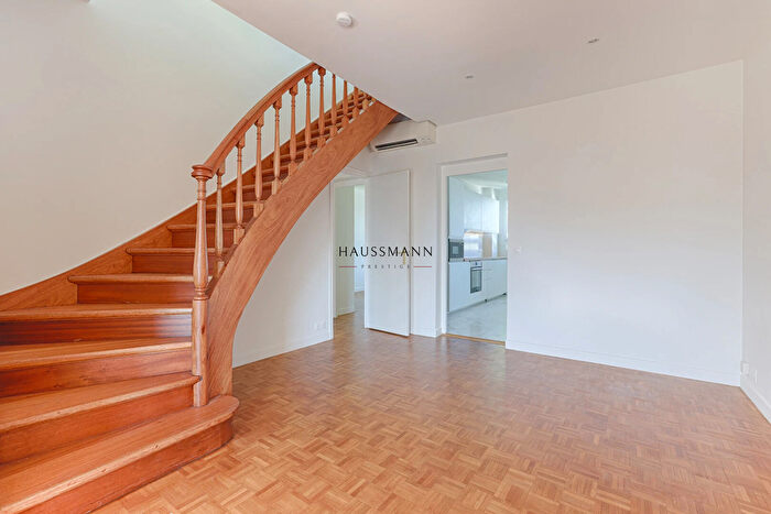Neuilly-sur-Seine, Parc de Neuilly : Appartement 4 pièces à louer