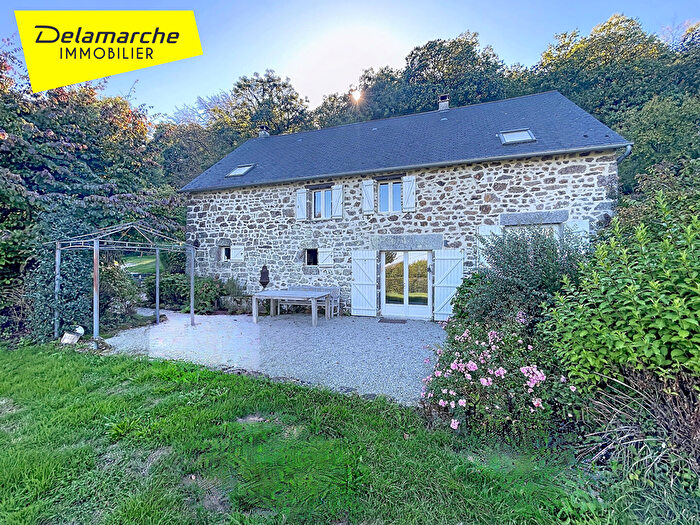 Maison 5 pièces à Sourdeval-les-Bois, à vendre