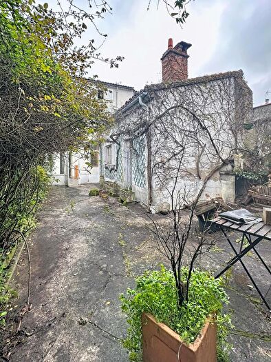 Maison à vendre - Lavardac - 6 pièces - 4 chambres