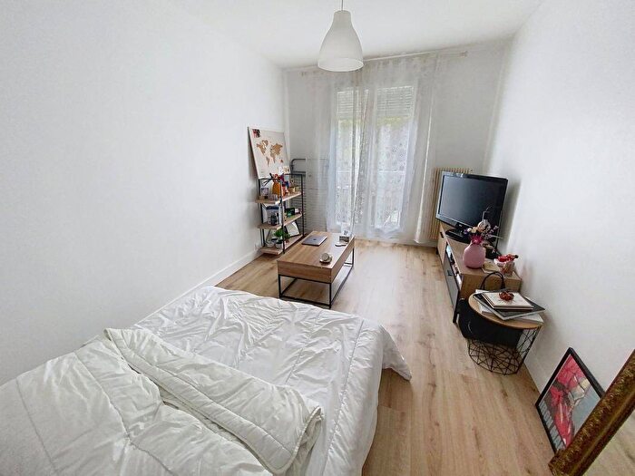 Appartement à louer - Paul Bert, Tours - 1 pièce