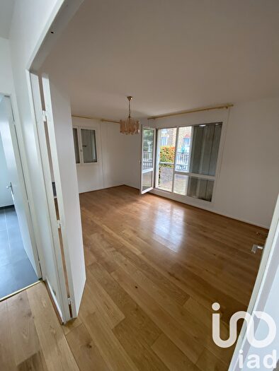 Appartement à vendre - Livry-Gargan, LAbbaye - 2 pièces - 1 chambre