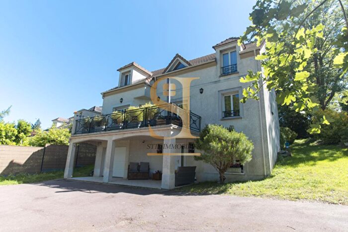 Boussy-Saint-Antoine : Maison 6 pièces à vendre