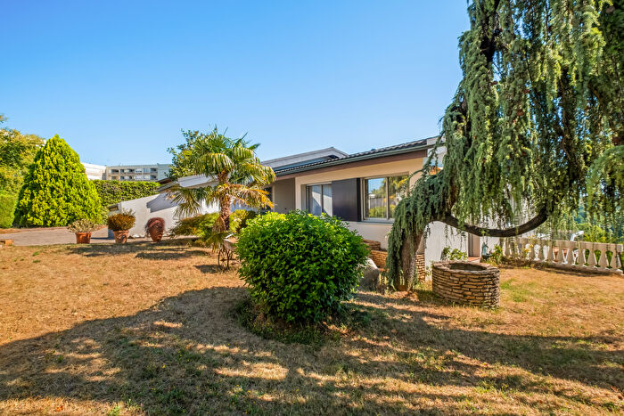 Maison 8 pièces à vendre - Caluire-et-Cuire, Le Bourg