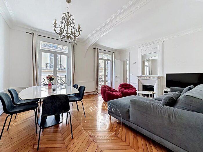 Paris 16ème, Chaillot : Appartement 2 pièces à louer
