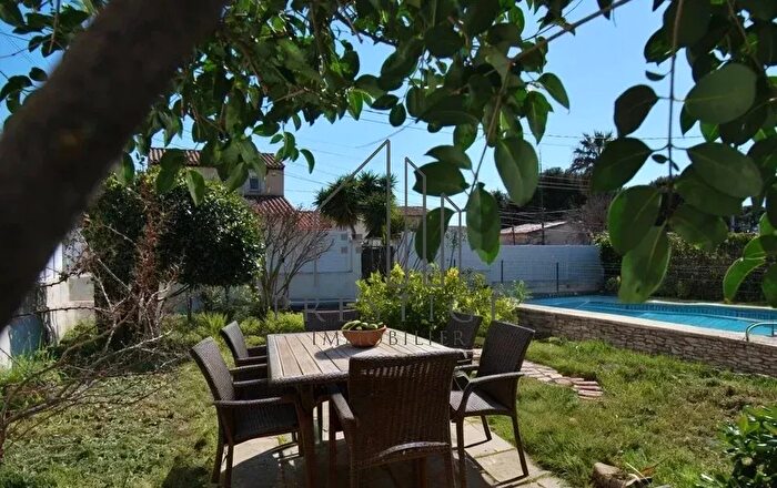 Marseille 15ème, Notre-Dame-Limite : Maison 3 pièces à vendre
