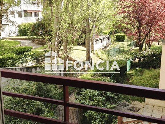 Appartement à louer - Faubourg de lArche, Courbevoie - 2 pièces - 1 chambre