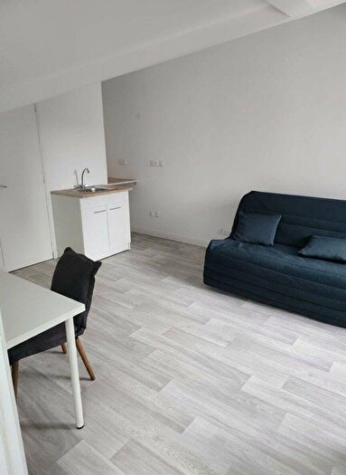 Val Notre Dame-Ambroise Thomas, Argenteuil : Appartement 1 pièce à louer
