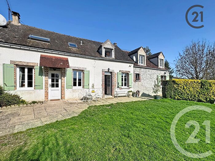 Maison 7 pièces à Nailly, à vendre