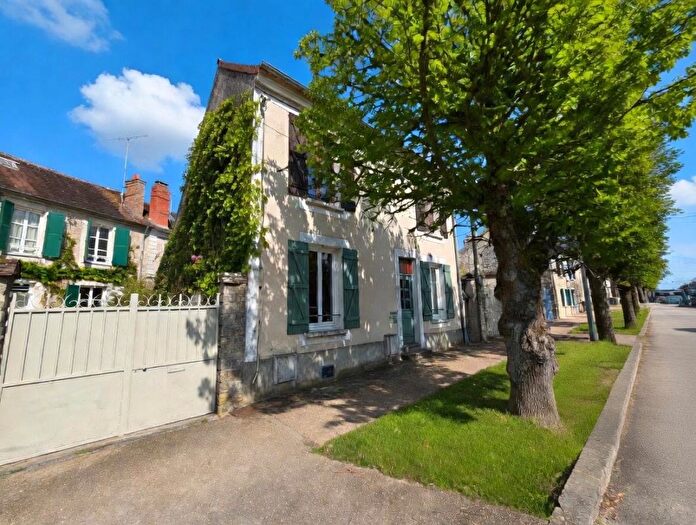 Maison à vendre - Veneux-les-Sablons - 4 pièces - 2 chambres