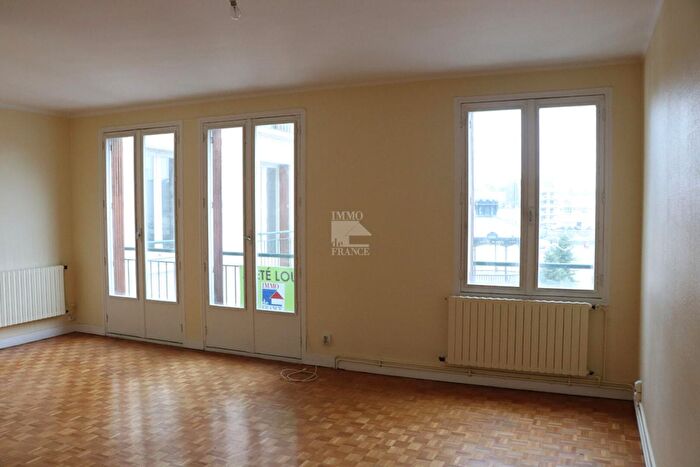 Appartement 3 pièces à Laval, Hilard, à louer