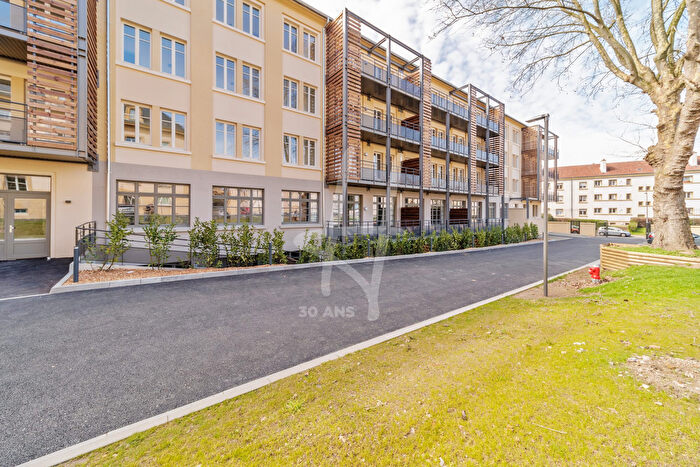 Metz, Ancienne ville : Appartement 2 pièces à louer