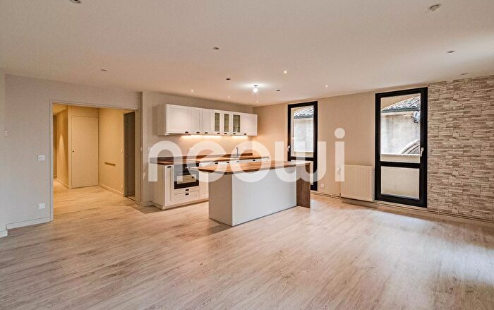 Appartement 3 pièces à Villefranche-sur-Saône, Centre-ville, à vendre
