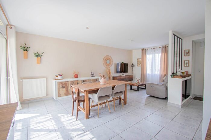 Maison à vendre - La Membrolle-sur-Longuenée - 4 pièces - 3 chambres