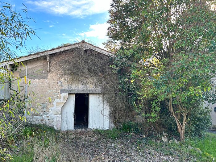 Maison à vendre - Bassens - 3 pièces - 2 chambres