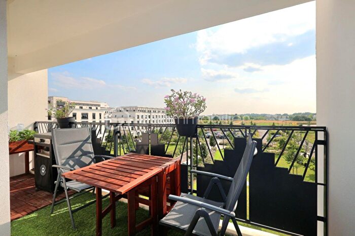 Appartement à vendre - Chessy - 3 pièces - 2 chambres