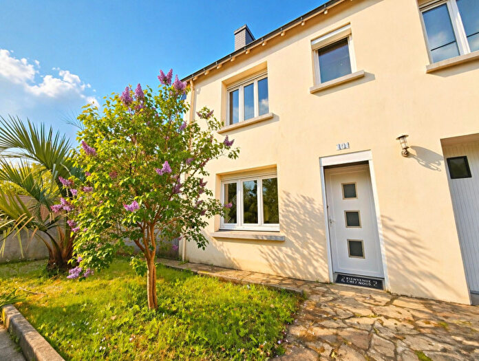 Maison à vendre - Quimper - 7 pièces - 6 chambres