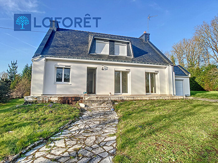 Maison à louer - Bubry - 5 pièces - 4 chambres