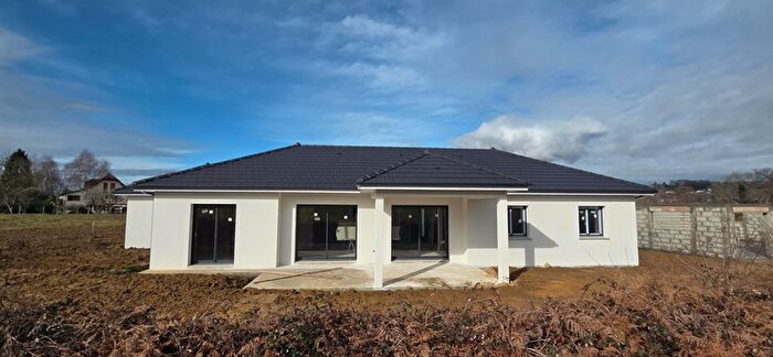 Maison à vendre - Serres-Castet - 5 pièces - 4 chambres