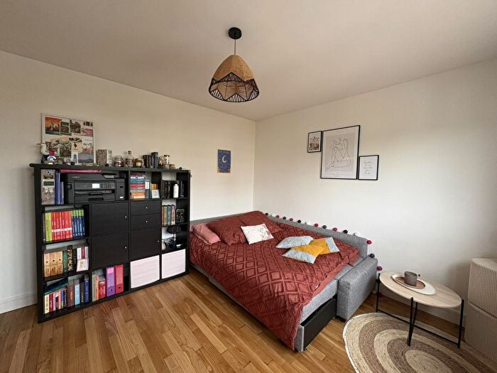 Appartement 1 pièce à Quartiers Ouest, Bourg l'Evesque, à louer