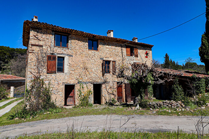 Maison à vendre - Flayosc - 6 pièces - 4 chambres