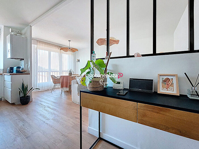 Appartement à vendre - Royan, Centre-ville - 2 pièces - 1 chambre