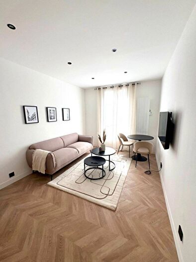 Bercy, Charenton-le-Pont : Appartement 2 pièces à louer