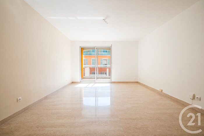 Appartement 3 pièces à Nice, Le Port, à vendre