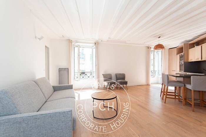 Appartement à louer - Lorette-Martyrs, Paris ème arrondissement - 2 pièces - 1 chambre