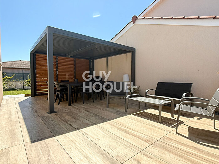 Maison à vendre - Reventin-Vaugris - 4 pièces - 3 chambres
