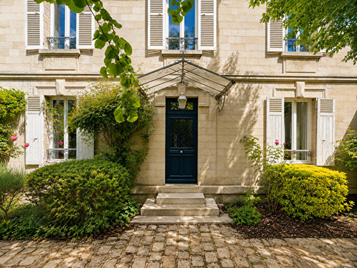 Maison 6 pièces à Chantilly, à vendre