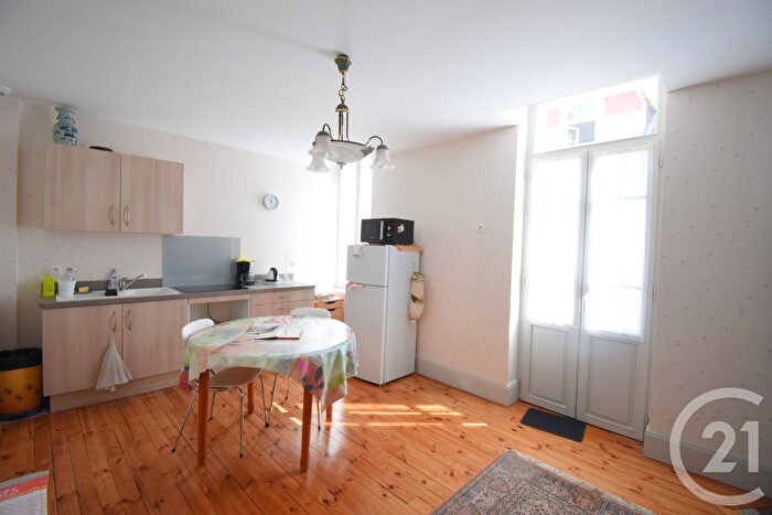 Vichy, Coeur de Ville - Appartement 3 pièces à louer