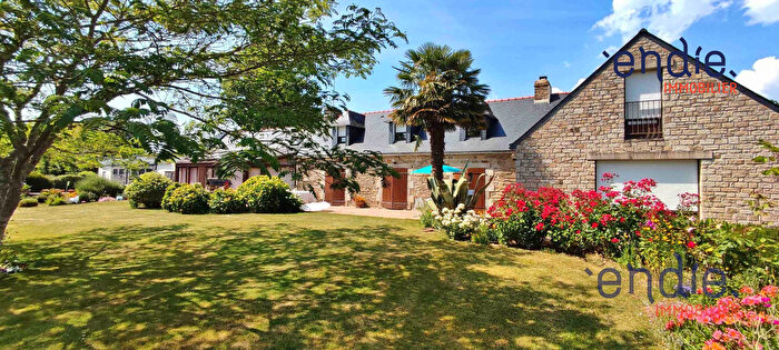 Maison 10 pièces à vendre à Fouesnant