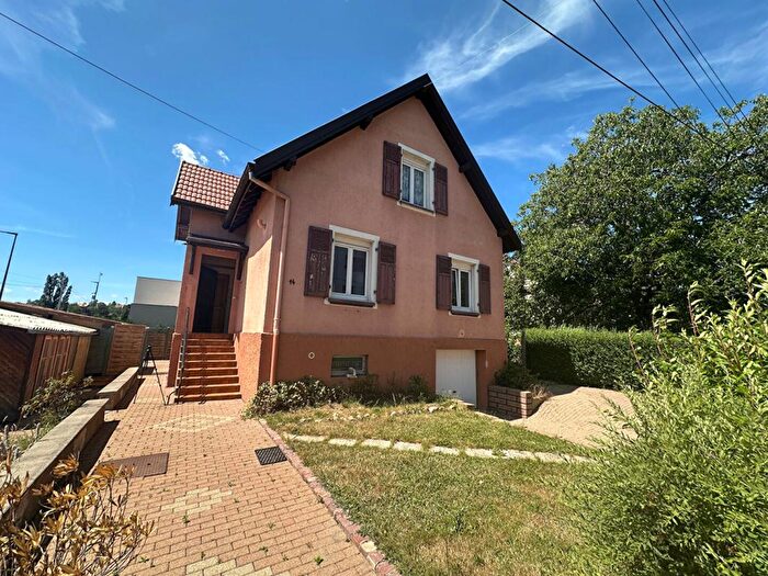 Maison 5 pièces à Thann, à vendre
