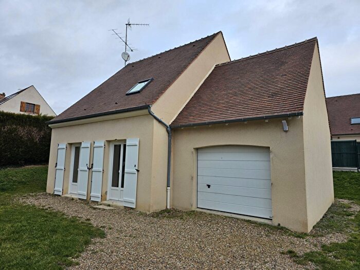 Maison à louer - Le Meux - 4 pièces - 3 chambres