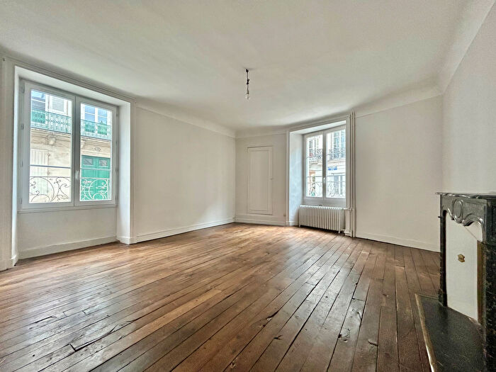 Maison à vendre - Poitiers, Centre-ville - 8 pièces - 6 chambres