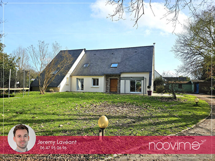 Maison à vendre - Grandchamp-des-Fontaines, Grandchamps-des-Fontaines - 8 pièces - 6 chambres