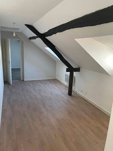 Appartement à louer - Centre Ville, Cosne-Cours-sur-Loire - 2 pièces - 1 chambre