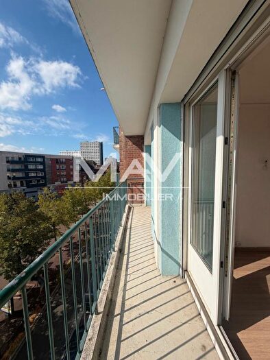 Tourcoing, Centre-ville : Appartement 6 pièces à vendre