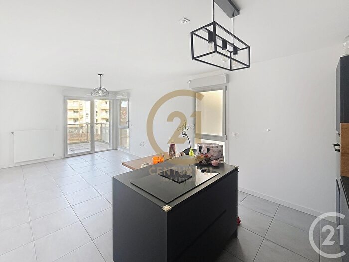 Appartement à louer - Brignais - 3 pièces - 2 chambres