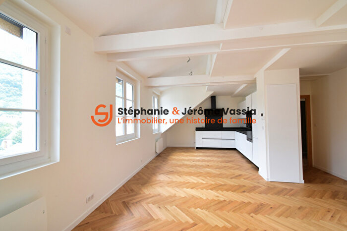 Appartement à vendre - Bagnères-de-Luchon - 3 pièces - 2 chambres