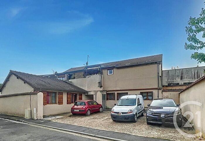 Appartement à vendre - Gallardon - 4 pièces - 3 chambres