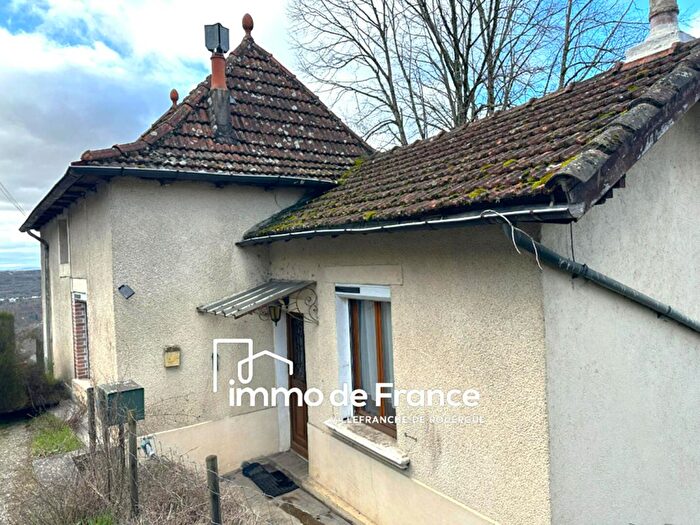 Maison à vendre - Villefranche-de-Rouergue - 2 pièces - 1 chambre