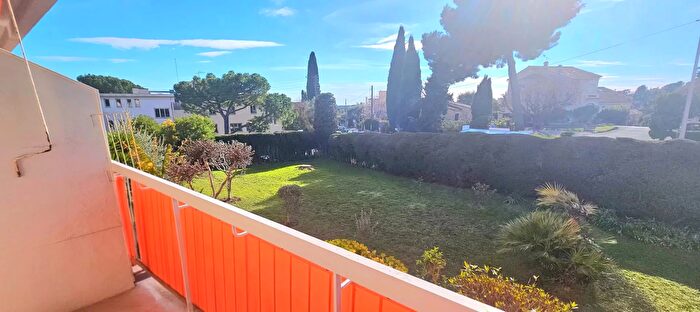 Appartement à vendre - Vence, Vosgelade, Sainte-Anne - 3 pièces - 2 chambres