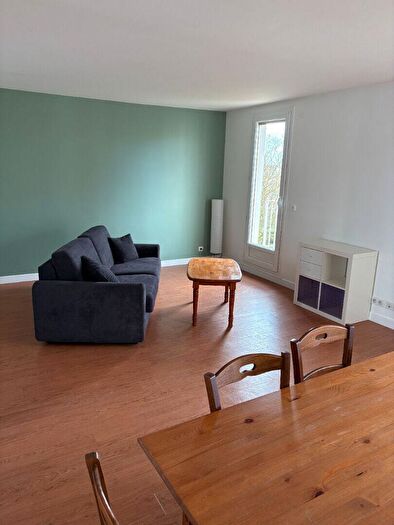 Appartement à louer - Rungis Ville - 4 pièces - 2 chambres