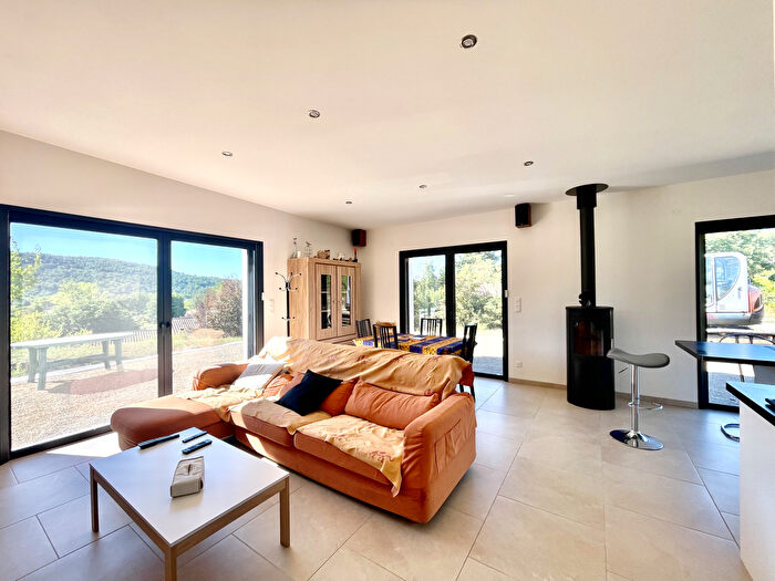 Maison à vendre - Salernes - 3 pièces - 2 chambres