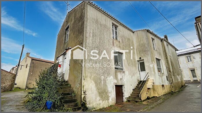 Maison à vendre - Moutiers-les-Mauxfaits - 4 pièces - 1 chambre