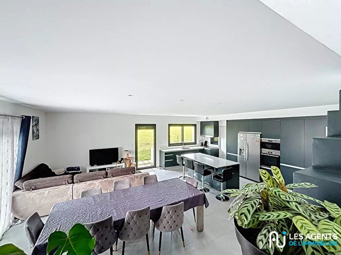 Maison à vendre - Chaingy - 5 pièces - 4 chambres